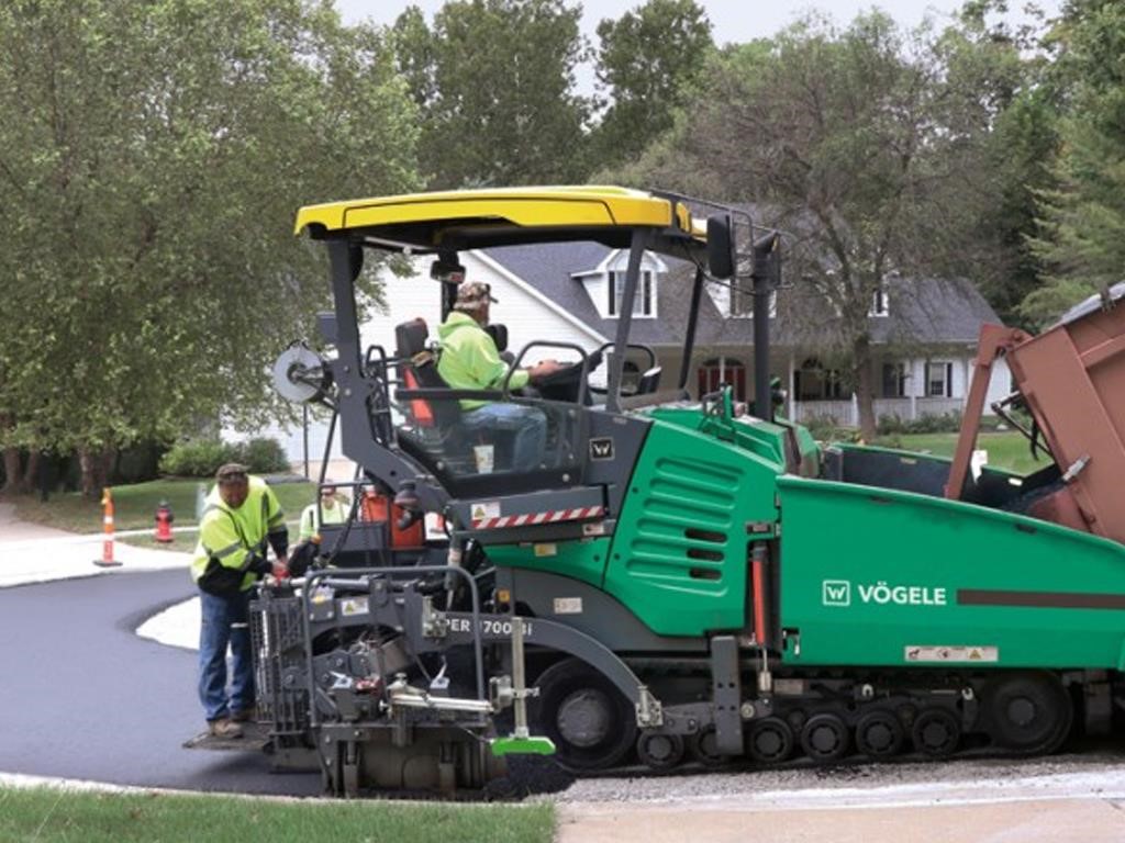 New Vogele SUPER 1700-3i | Coastline Equipment